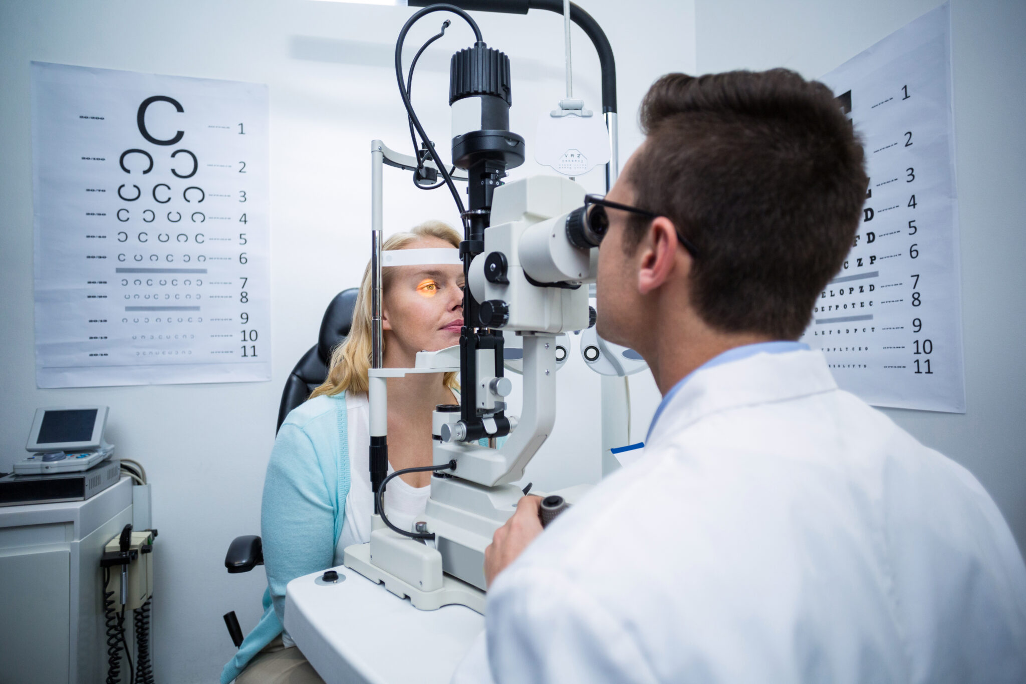 Understanding Laser Surgery for Retinal Tear - SightMD