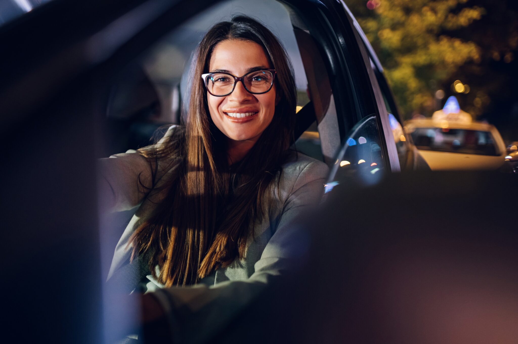 Night Driving in October: Glare, Halos, and When It’s More Than “Just the Lights” - SightMD
